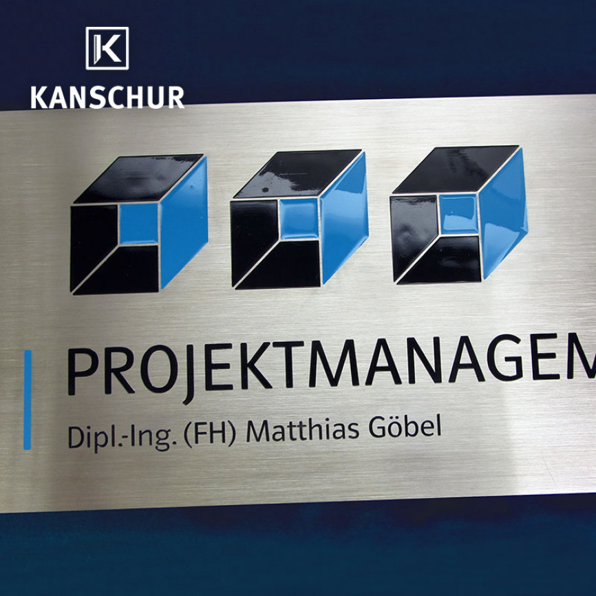 Edelstahlschild mit Gravur Ihres Firmenlogos | Schilder-Gravuren-Kanschur